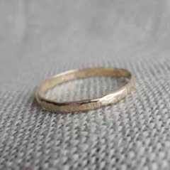 Bague Simple Moyenne Or Rempli - 12 ga. | Atelier-boutique Femme ...